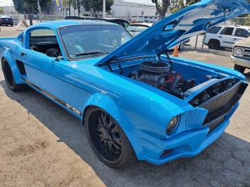Ford Mustang - Fastback